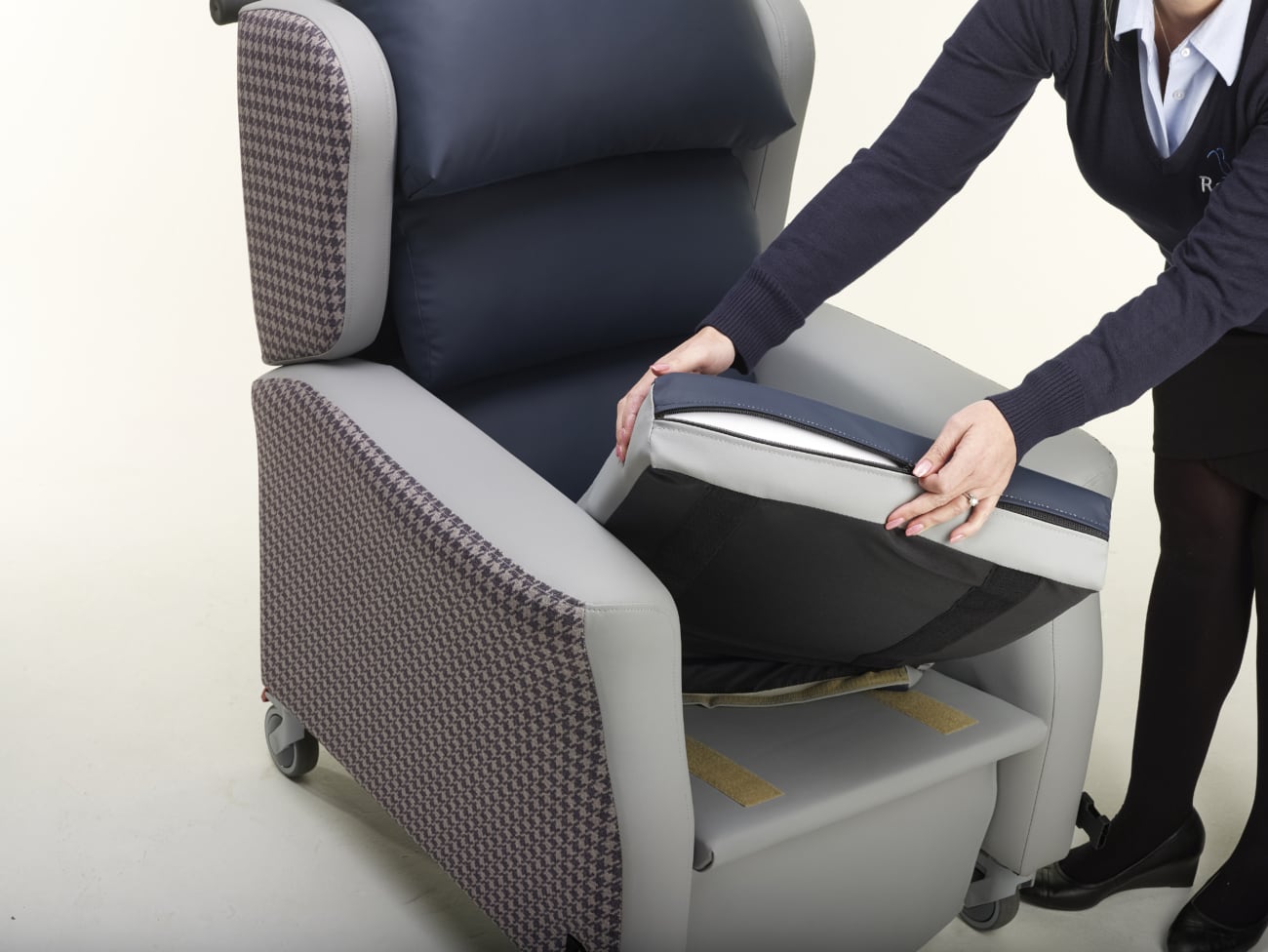 Flexi Porter/Multi Flex Healthcare Chair | Repose Furniture